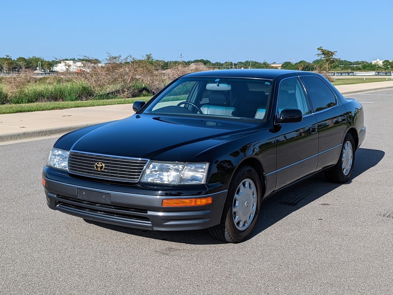 XAT Racing > Choose Your Vehicle! > UCF20 LS400, Celsior (1995-2000)